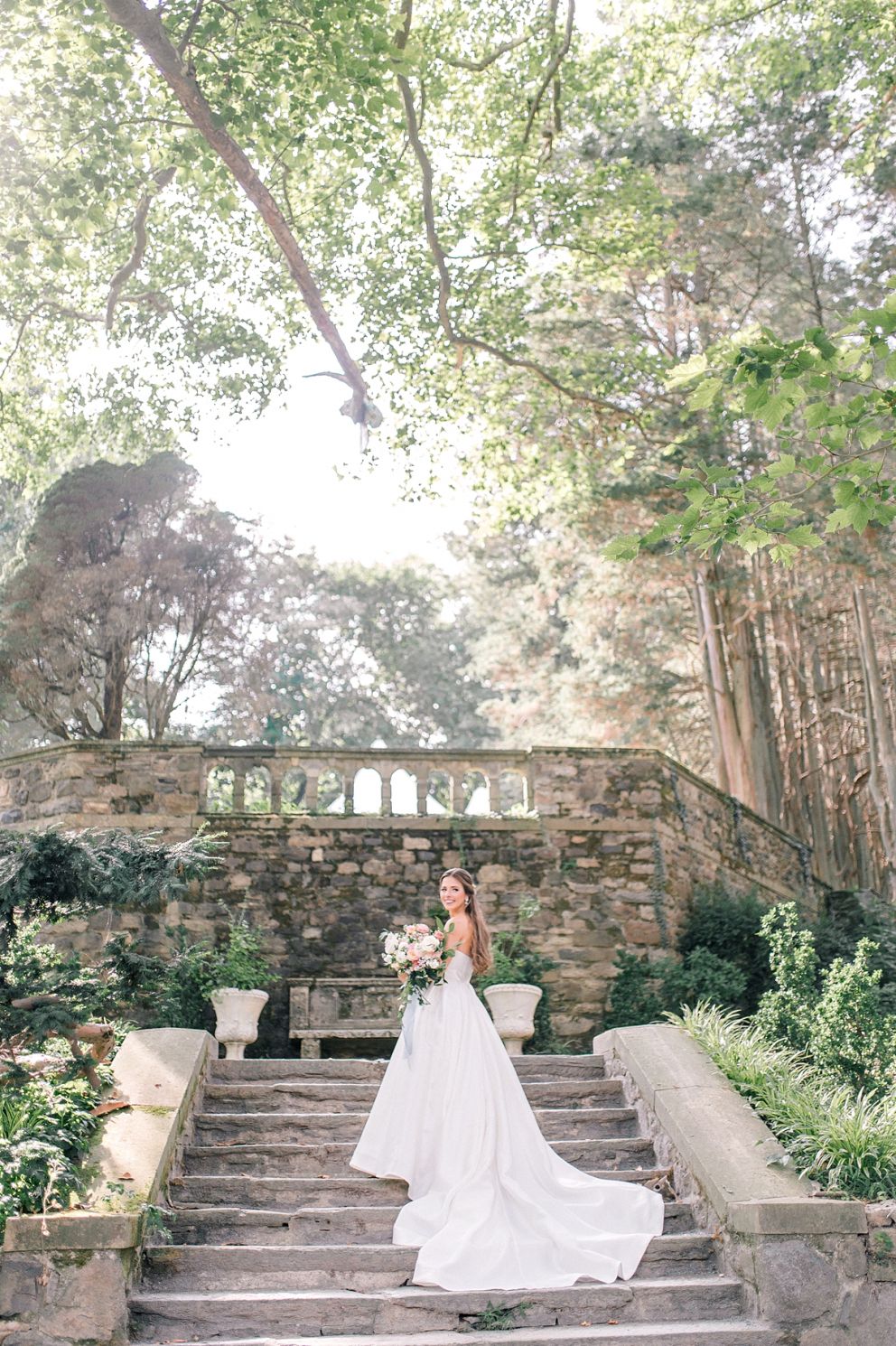 English Garden Mansion Wedding at Parque Ridley Creek | Charlottesville ...